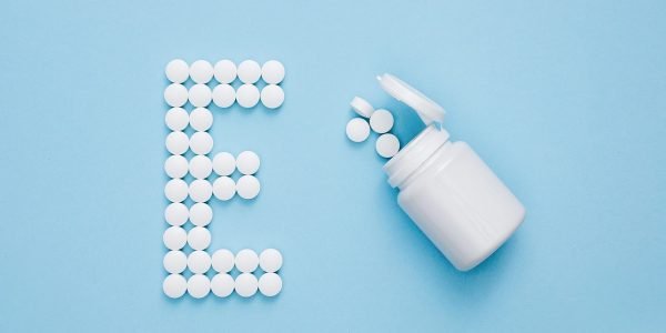 Eritromisin: Kandungan, Indikasi, dan Efek Samping - Yoona