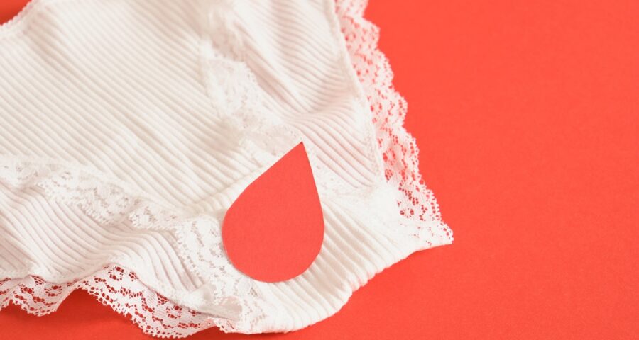 Keluar Darah Seperti Haid Tapi Sedikit, Apa Penyebabnya?