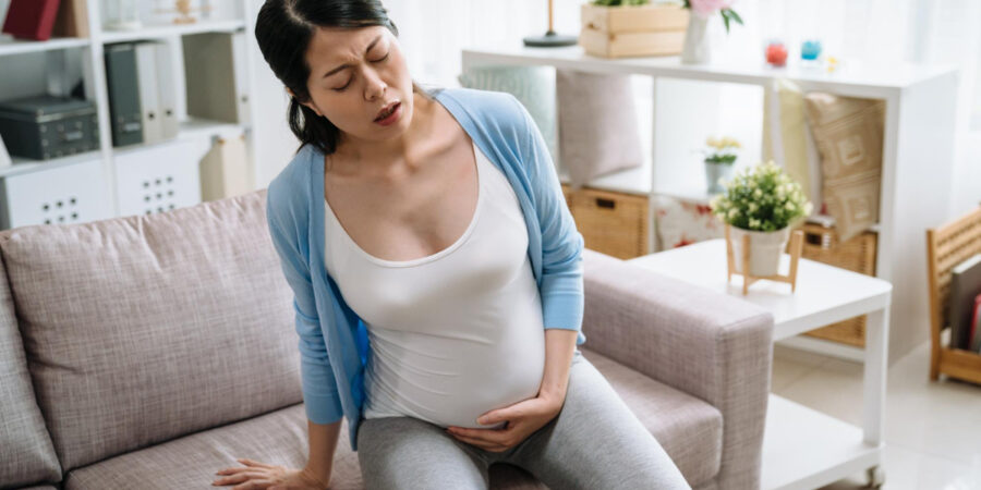 7 Cara Mengatasi Sakit Perut Bagian Bawah Saat Hamil Tua - Yoona