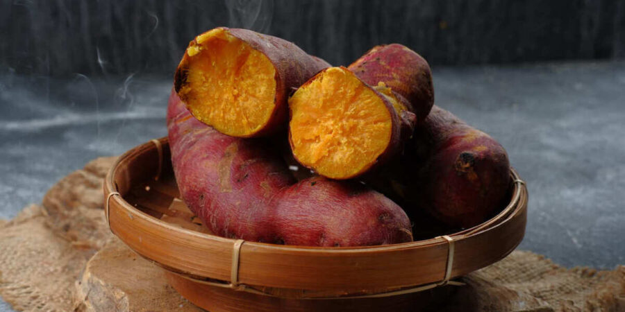 Berapa Kalori Ubi Rebus? Amankah untuk Diet? - Yoona