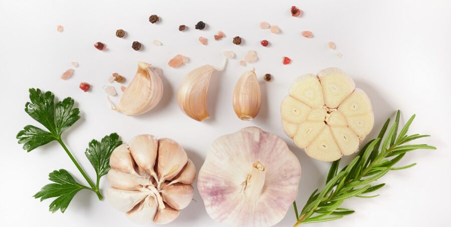 5 Cara Mengobati Bisul Dengan Bawang Putih Yang Benar - Yoona