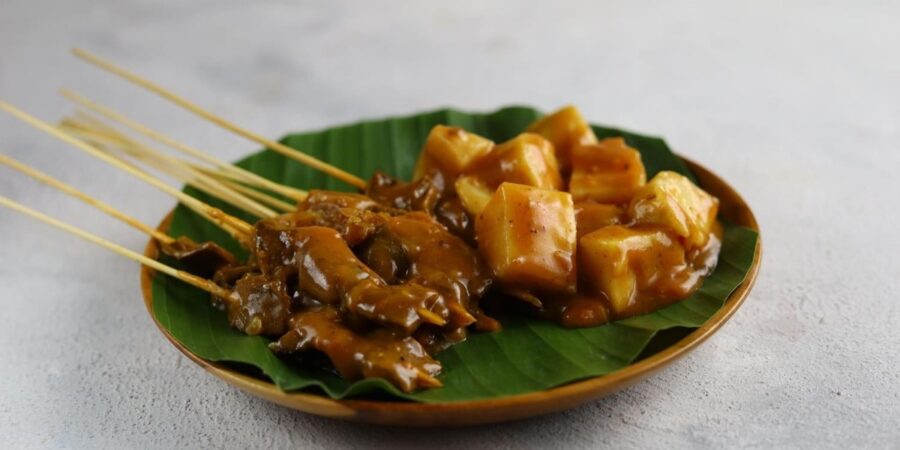 Suka Sate Padang? Ketahui Berapa Kalorinya Berikut Ini! - Yoona
