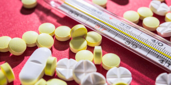 Apa Itu Obat Erphaflam? Ini Manfaat, Dosis, dan Efek Sampingnya! - Yoona