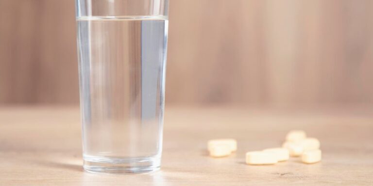 Amarox Obat Apa? Ini Manfaat, Dosis, dan Efek Sampingnya - Yoona