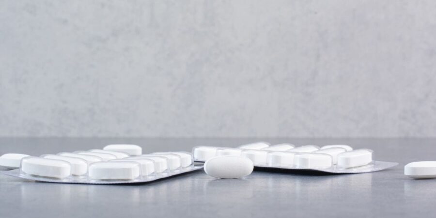 Obat Samcofenac: Apa saja Efek Samping dan Dosisnya? - Yoona