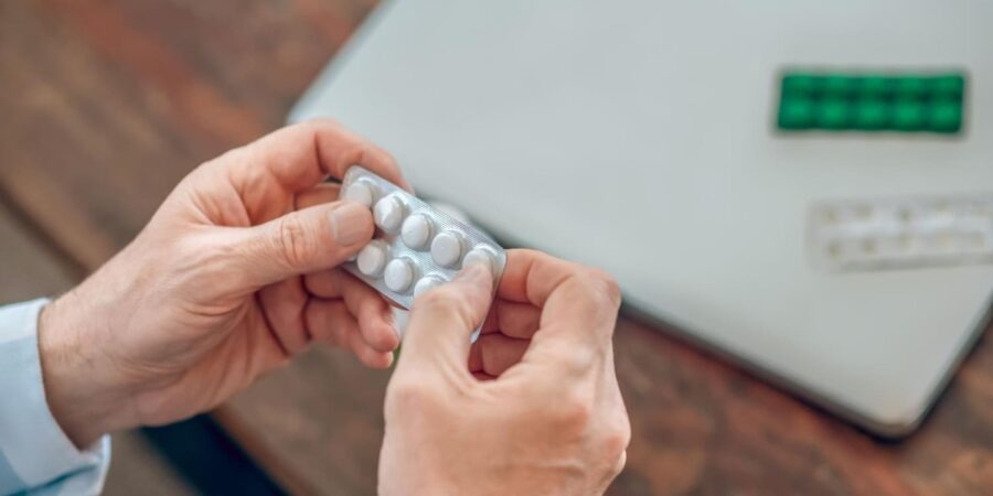 Glucodex Obat Apa? Ini Manfaat, Dosis, dan Efek Sampingnya! - Yoona