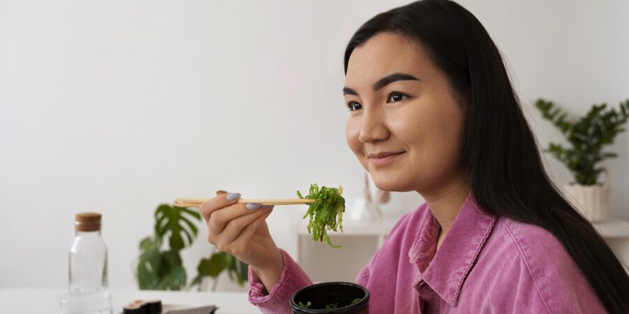 Tips Mindful Eating Cegah Makan Berlebih