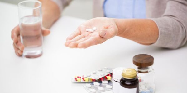 Alerzin 10 Obat Apa? Yuk, Cermati Dosis dan Efek Sampingnya! - Yoona