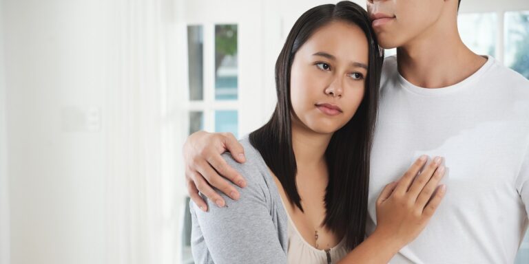 Simak Ciri Wanita Selingkuh Menurut Psikologi!